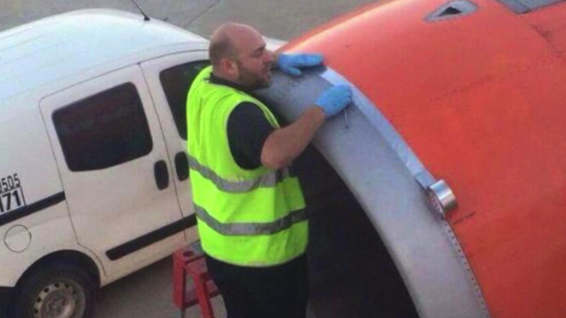Airline worker spotted 'duct-taping the plane' before takeoff Airline worker spotted 'duct-taping the plane' before takeoff